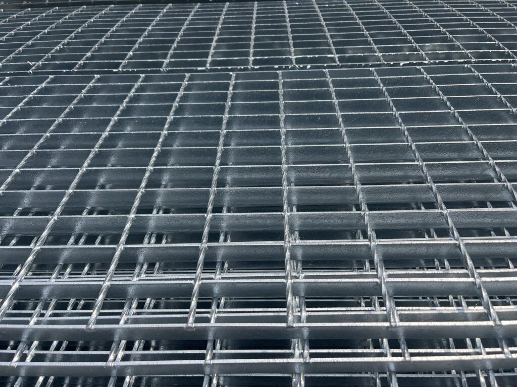 Galvanized Steel Grating - Durable & Corrosion-Resistant Solutions
