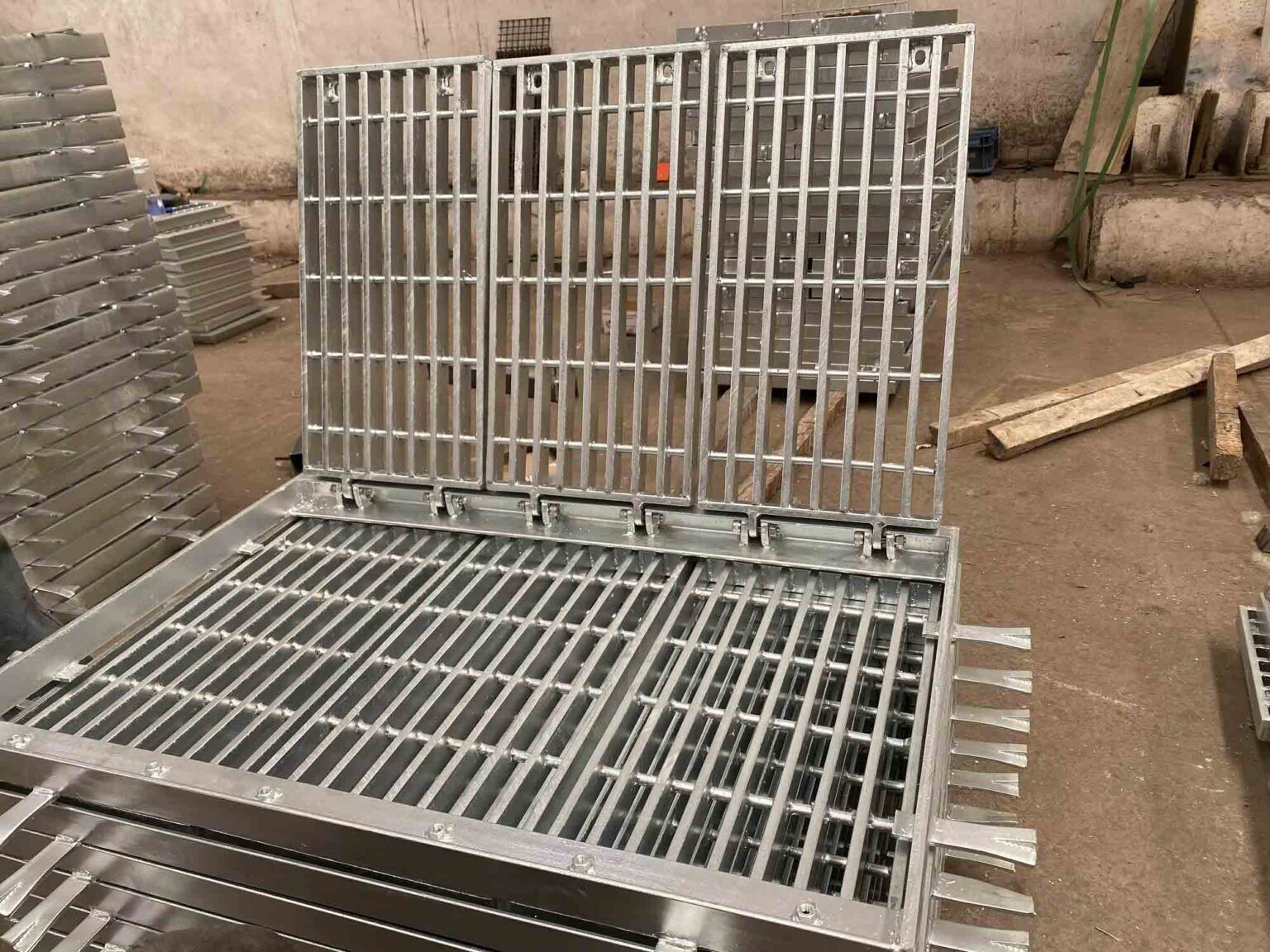Singapore Grating Supplier | Drain,Vehicular&Grates(LTA/SDRE14/4/GRA6)