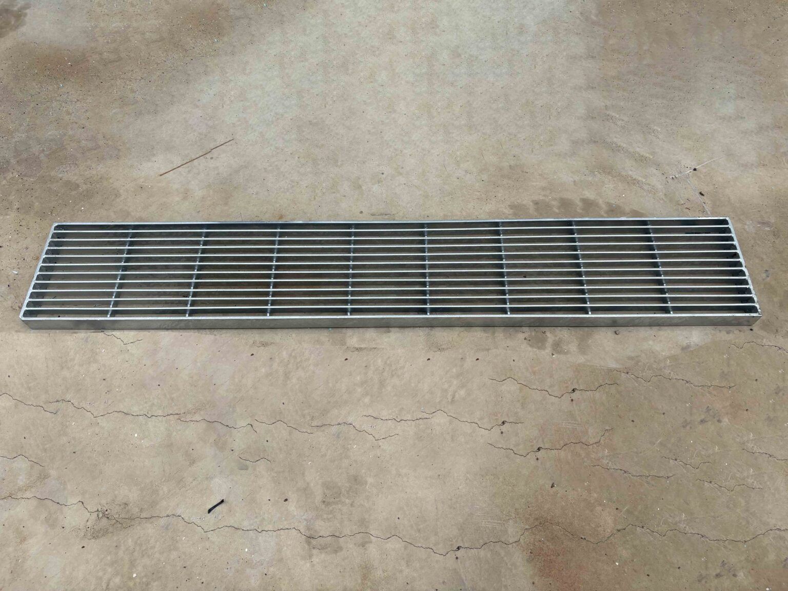 Singapore Grating Supplier | Drain,Vehicular&Grates(LTA/SDRE14/4/GRA6)
